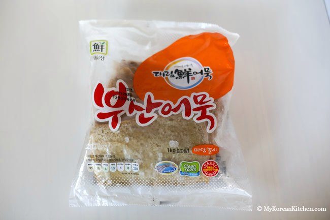 Are Korean fish cakes refrigerated?