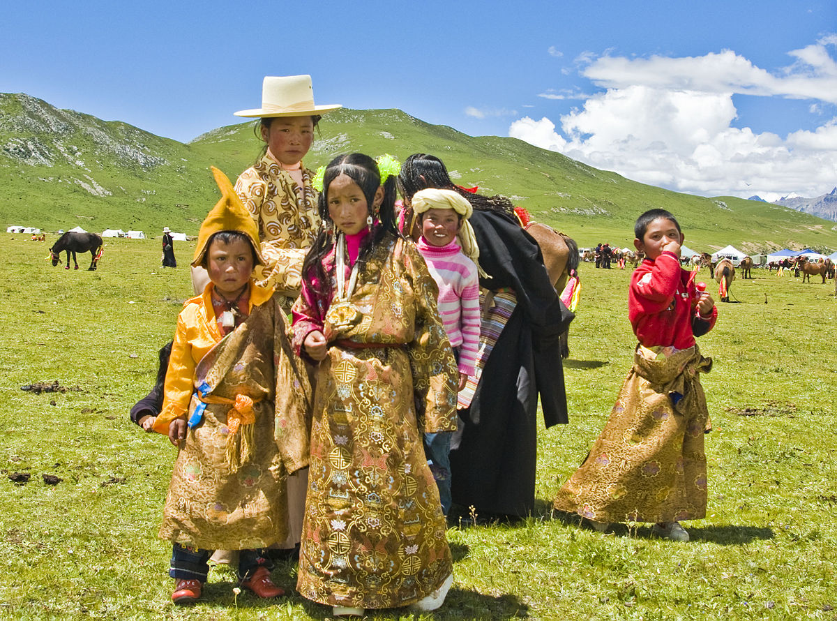 Are Tibetan people considered Chinese?