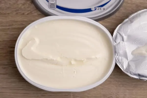 Can cream cheese go beyond the expiration date?