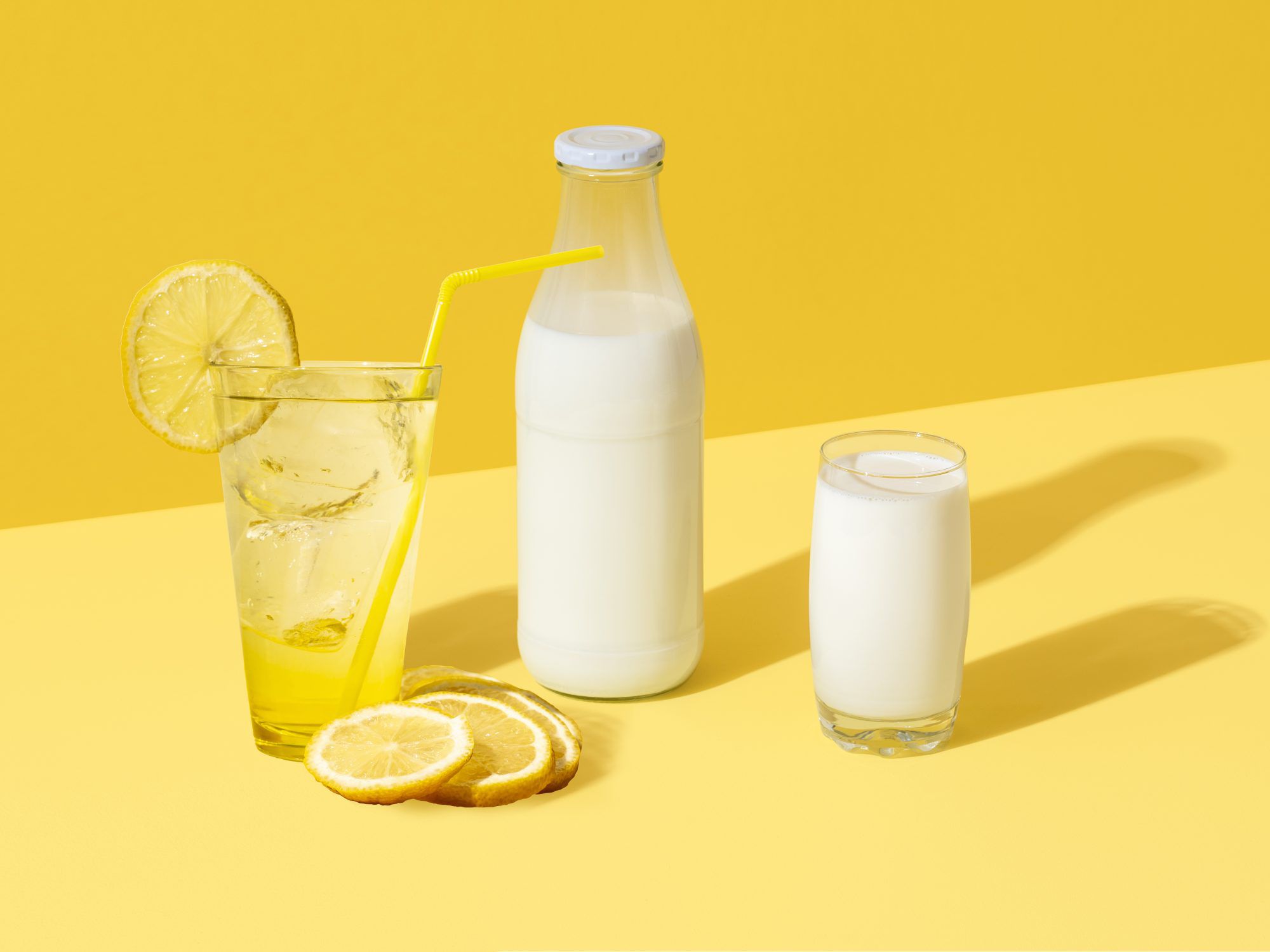 Can milk replace water for hydration?