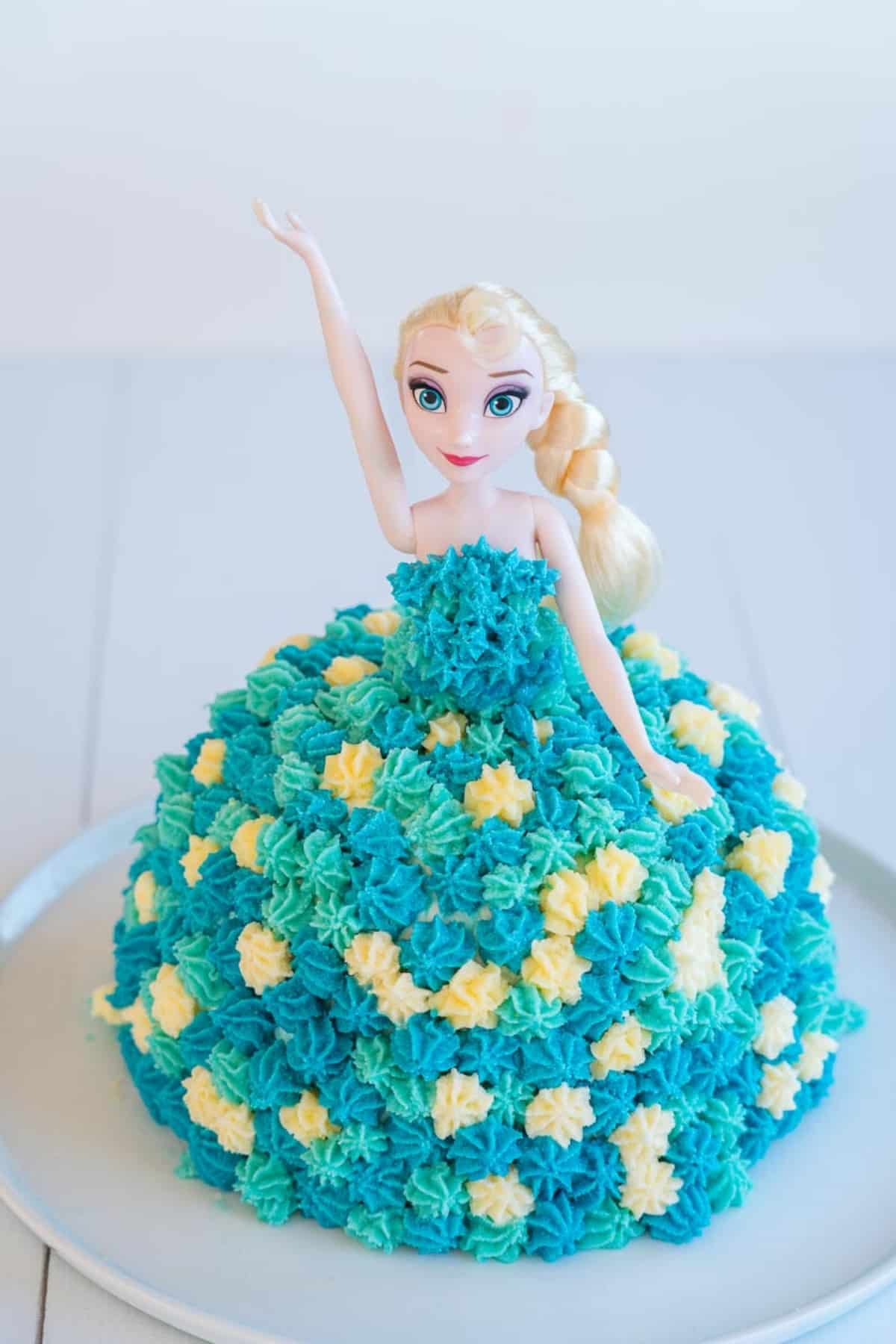 Can you bake a frozen cake?