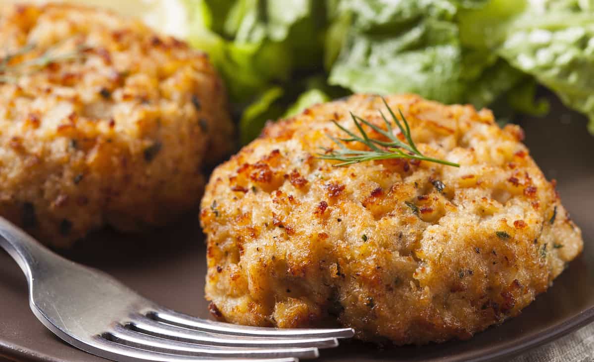 Can you freeze crab cakes after cooking them?