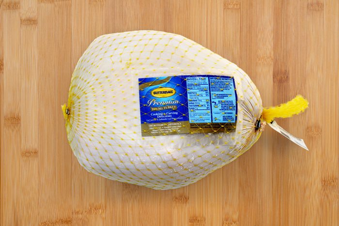Can you leave a turkey out to thaw overnight?