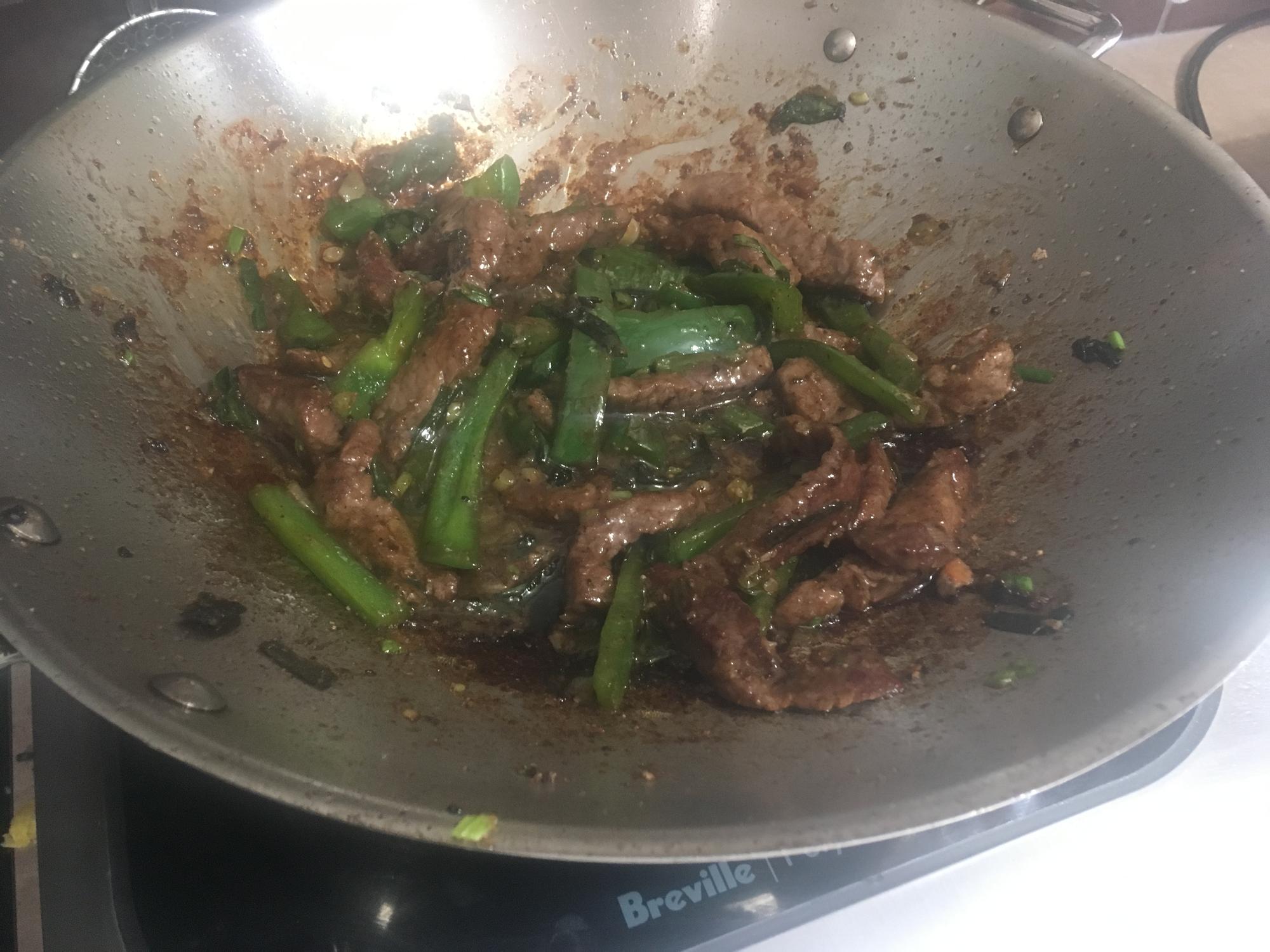 Can you make stir fry in a stainless steel pan?