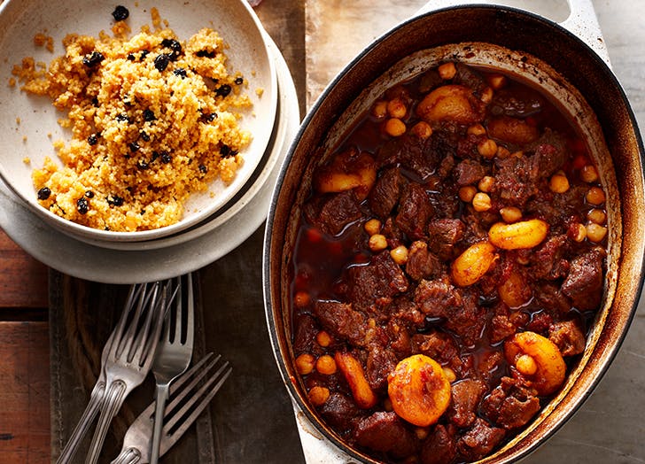 Can you use flour to thicken stew?