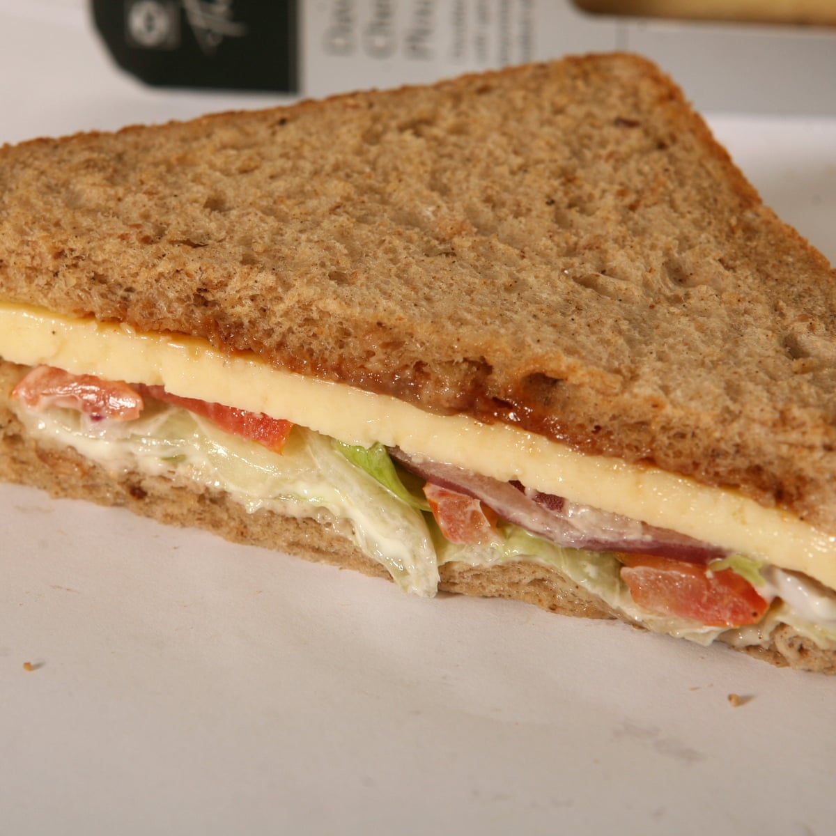 Do people eat sandwich for lunch?