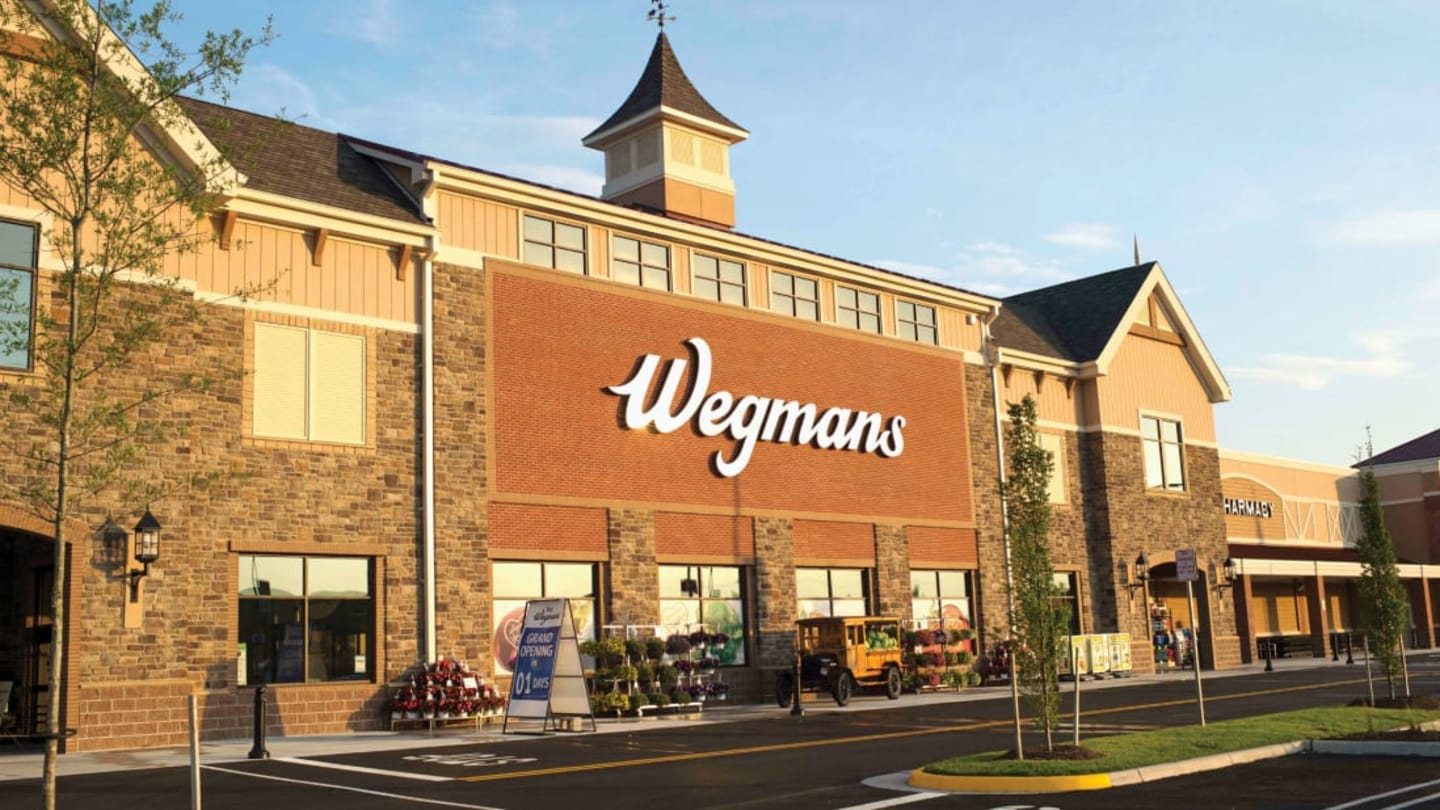 Do Wegmans devotees camp out waiting for new stores?