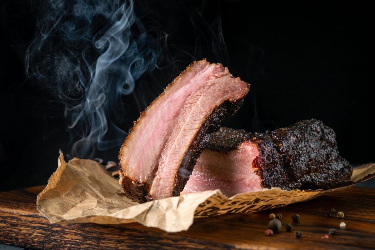 Do you need to let smoked meat rest?