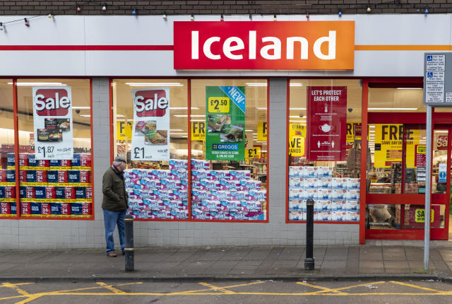 Does Iceland sell veg?