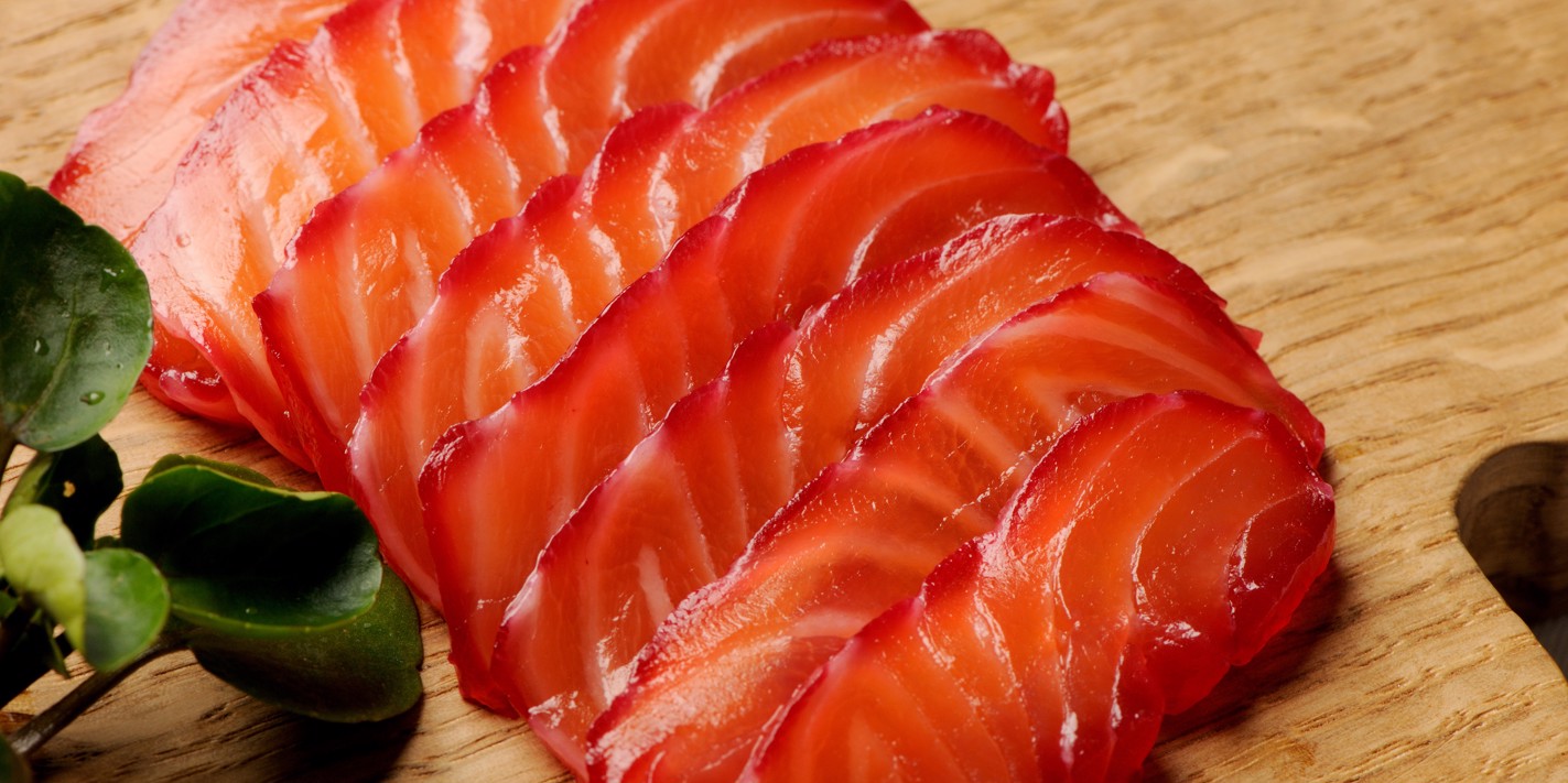 Does salmon need to be cured?