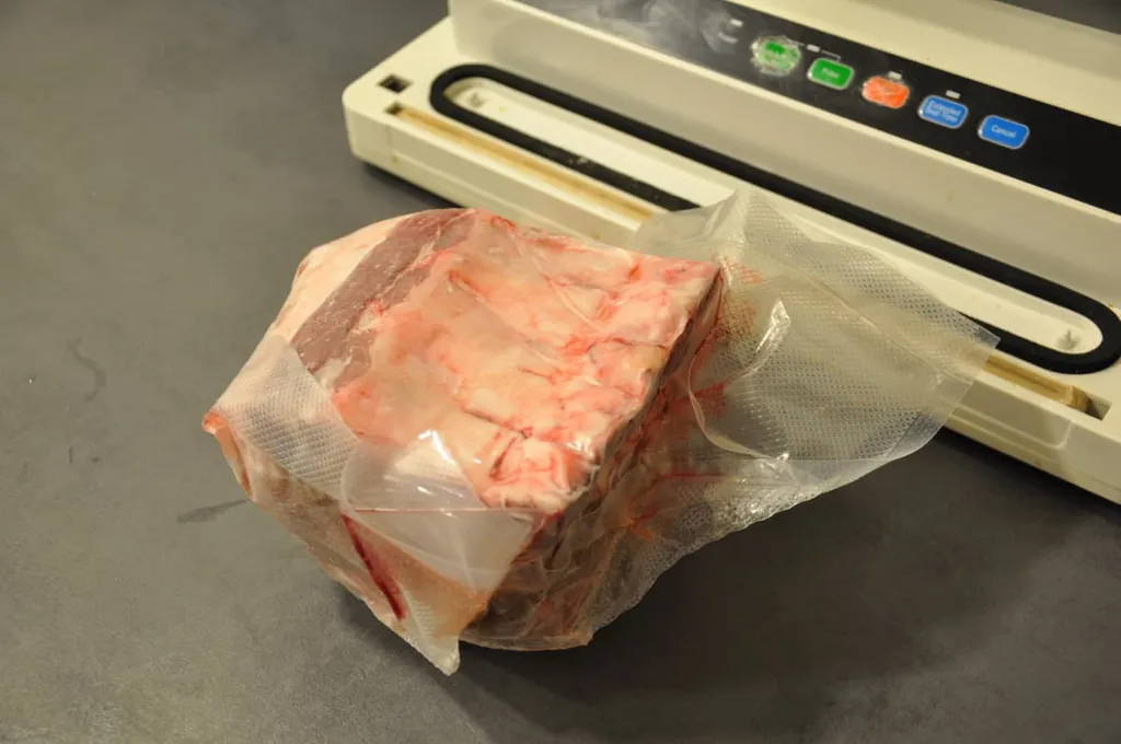 Does vacuum packing extend shelf life?