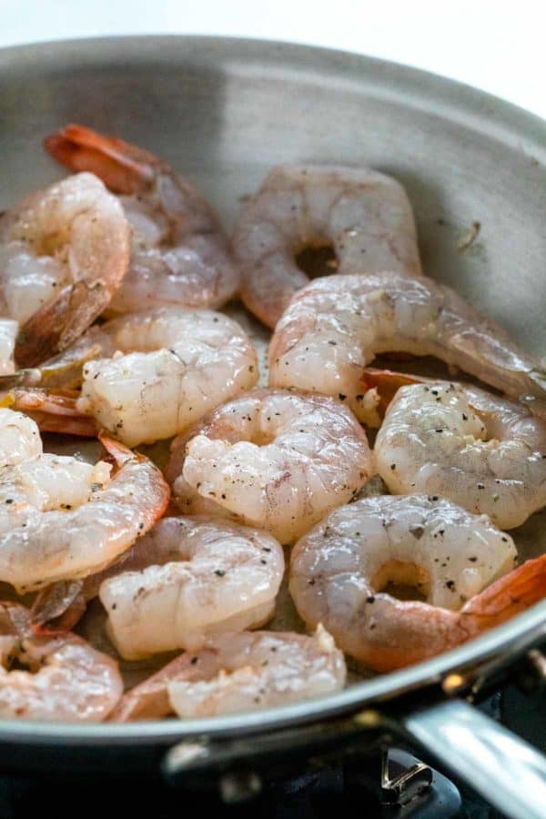 How do you cook fresh prawns without drying them out?