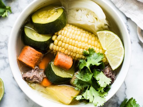 How do you eat caldo?