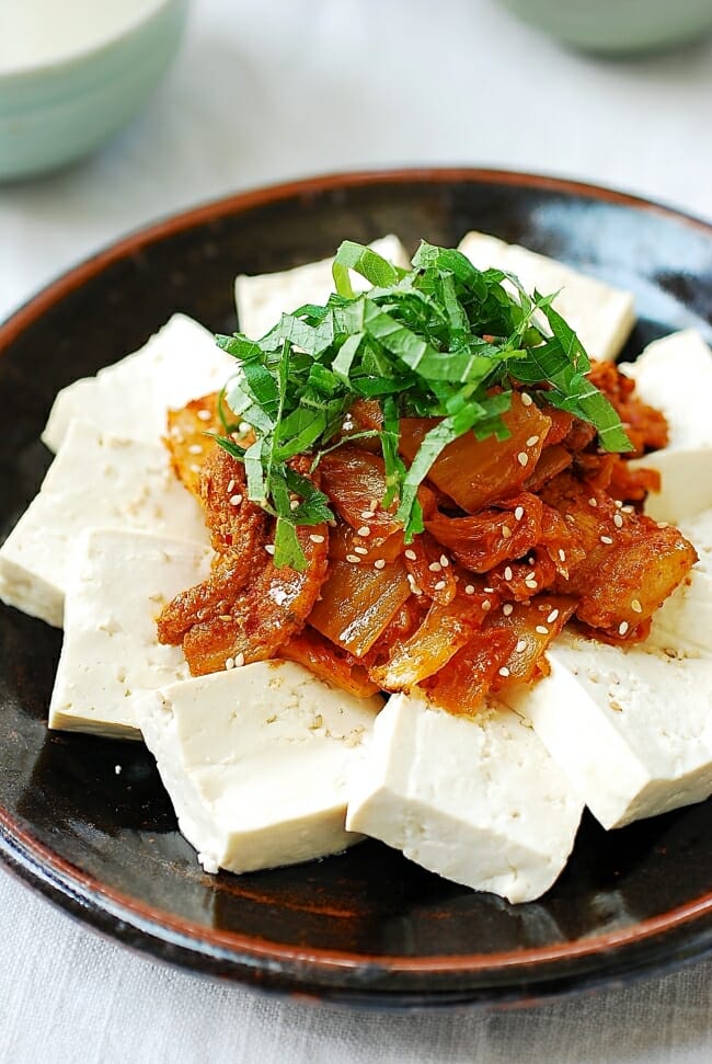 How do you eat DUBU kimchi?