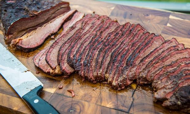 How do you keep a brisket moist in a pellet smoker?