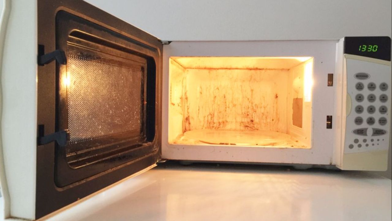 How do you keep fish from exploding in the microwave?