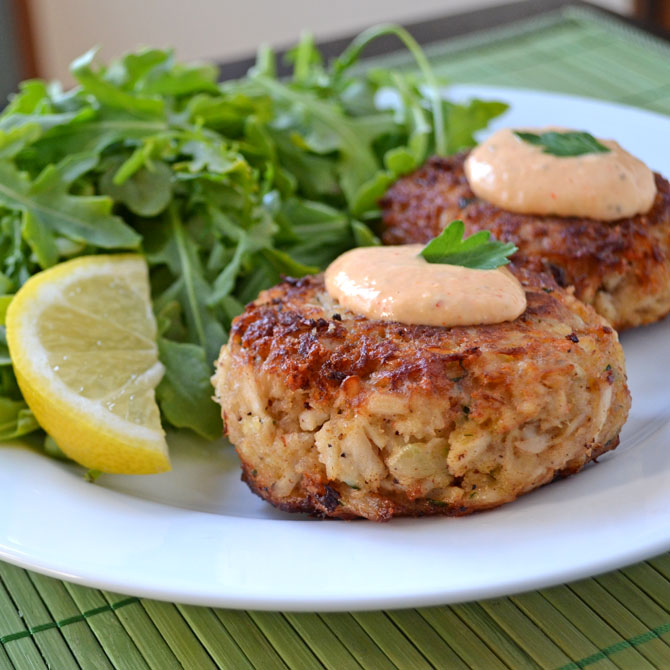How do you make premade lumps for crab cakes?