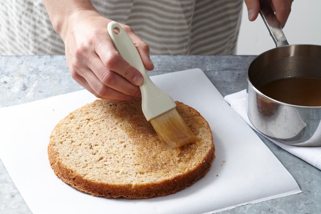 How do you revive a dry cake?