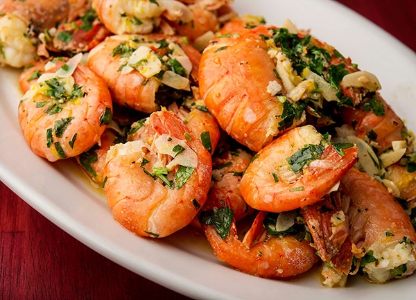 How long does it take to cook spot prawns?