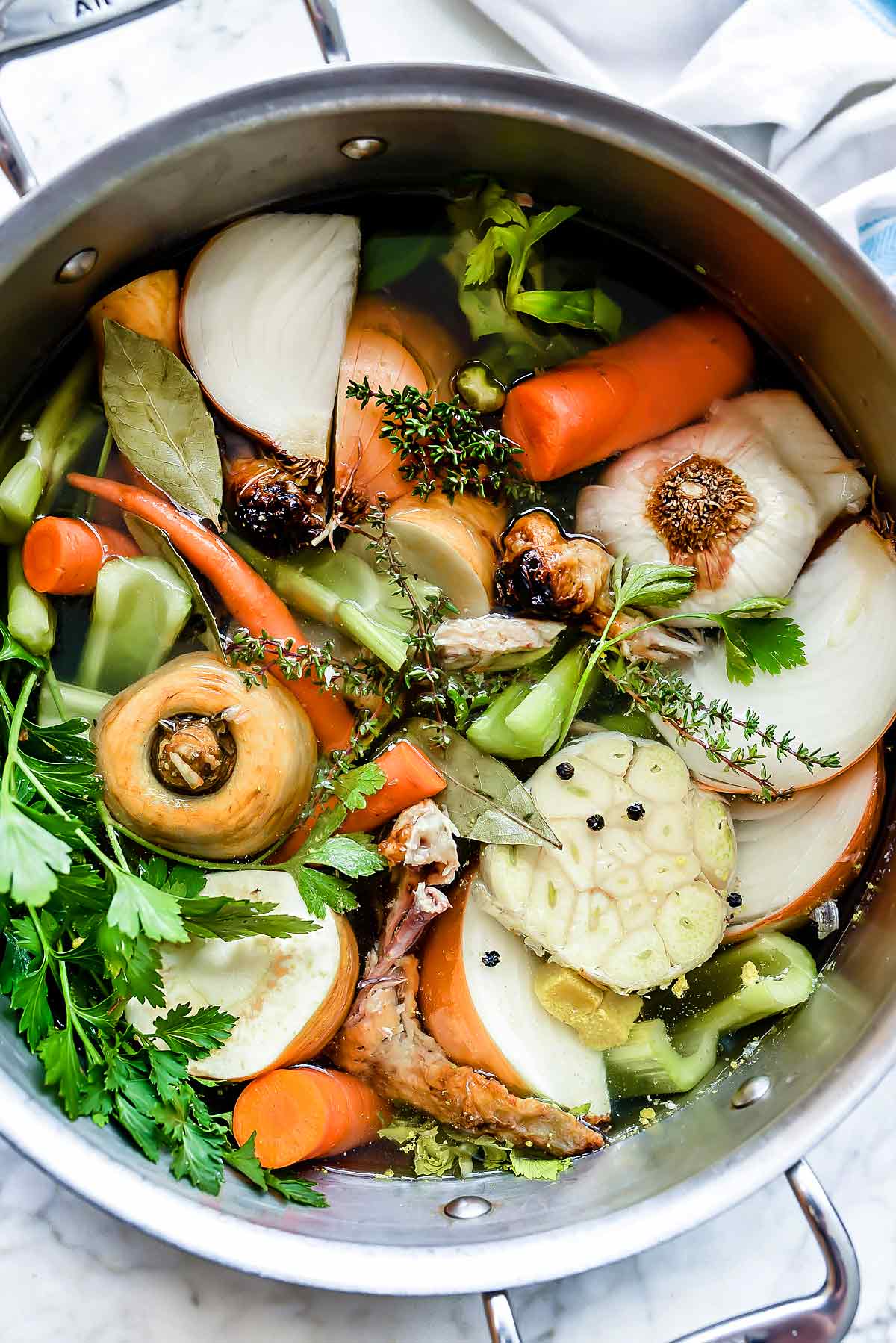 How long does it take to make stock and broth?