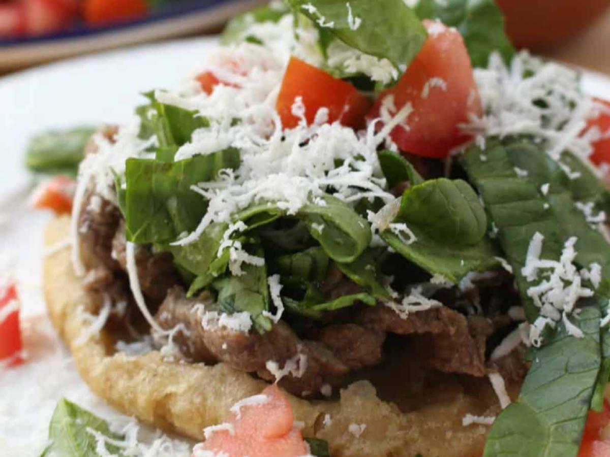 How many calories are in 2 Sopes Asada?
