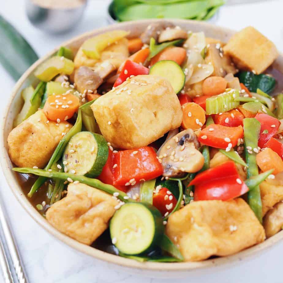 How many calories are in Chinese tofu and vegetables?