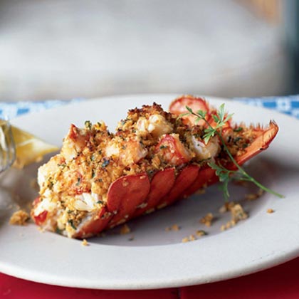How many lobsters does it take to make a pound of lobster meat?