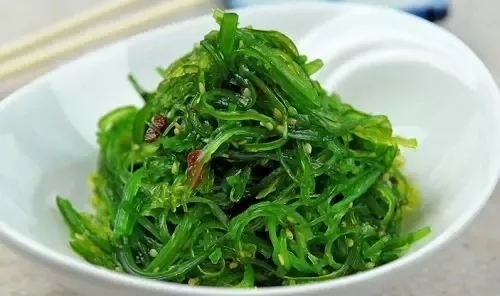 How many packs of seaweed can you eat in a day?