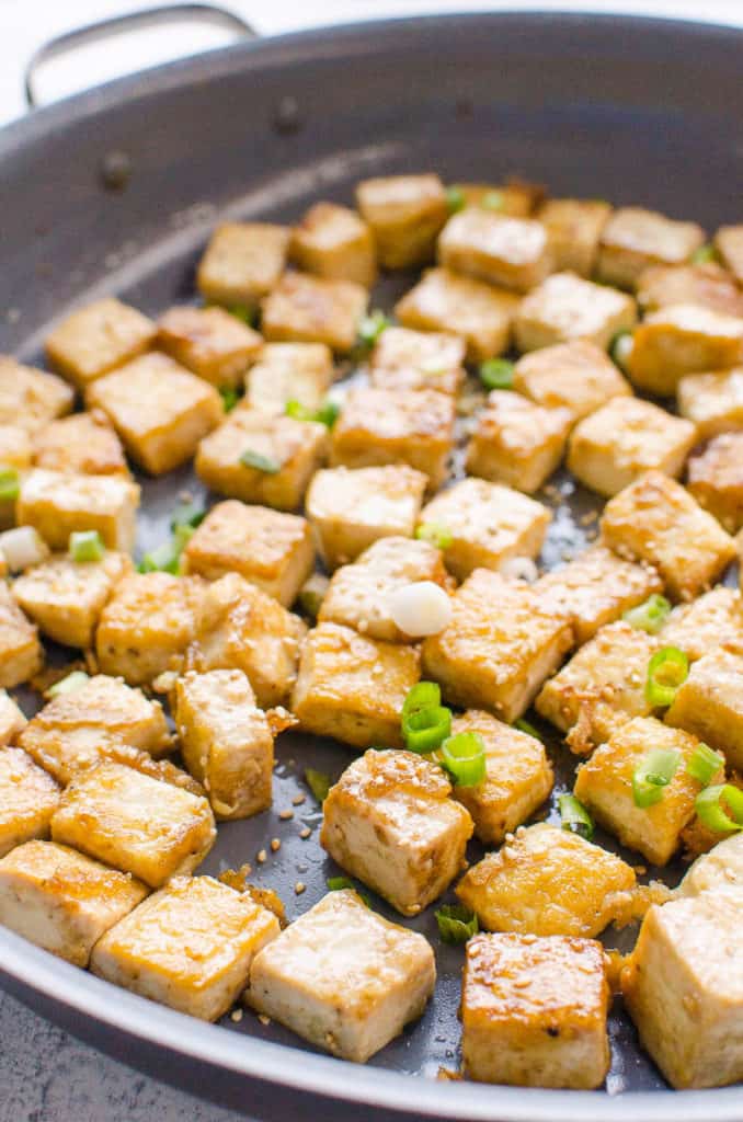 How to cook tofu with vegetable oil?