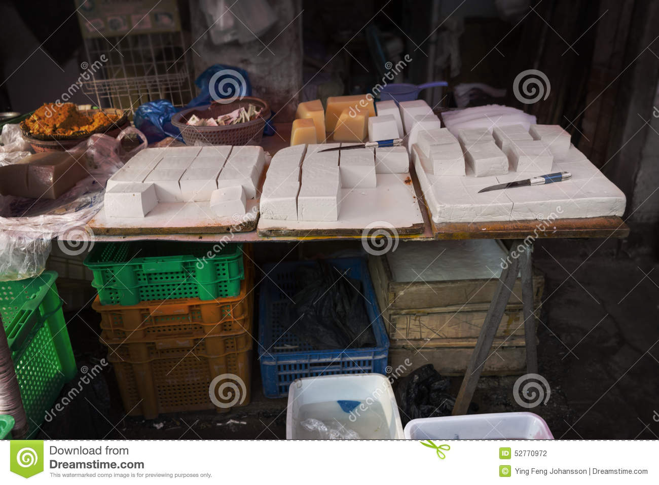 How to display tofu on the counter?