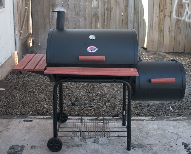 How to use a smoker box to smoke meat?