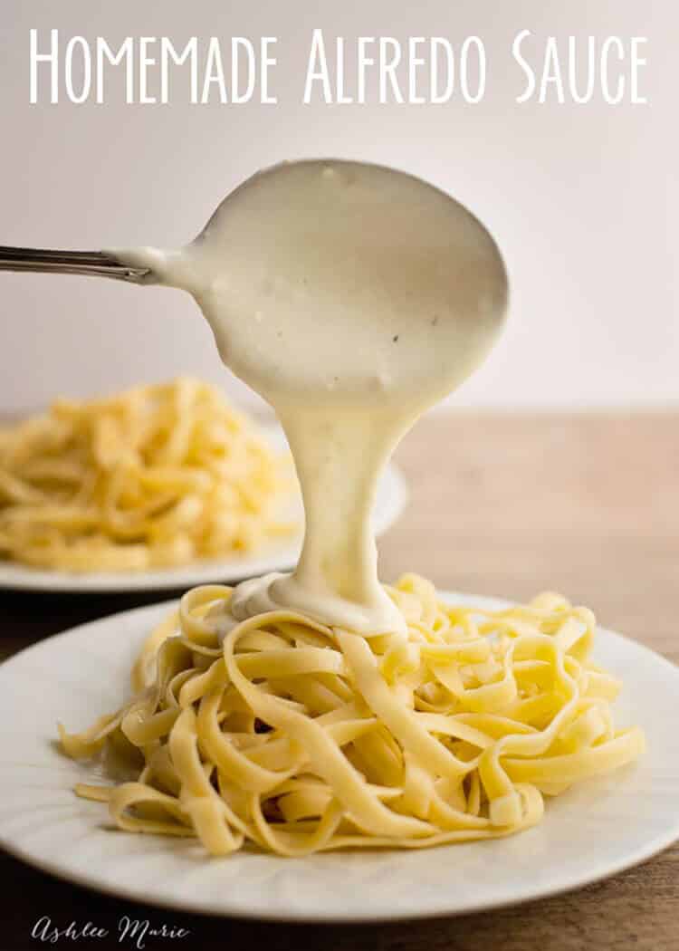 Is Alfredo sauce made from bechamel?