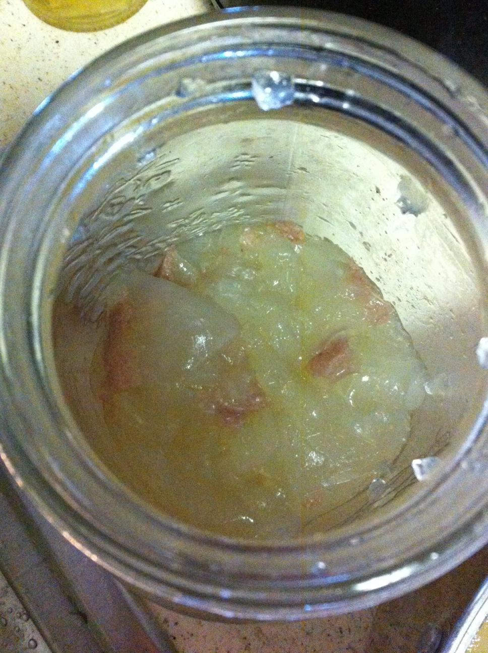 Is bone broth slimy?