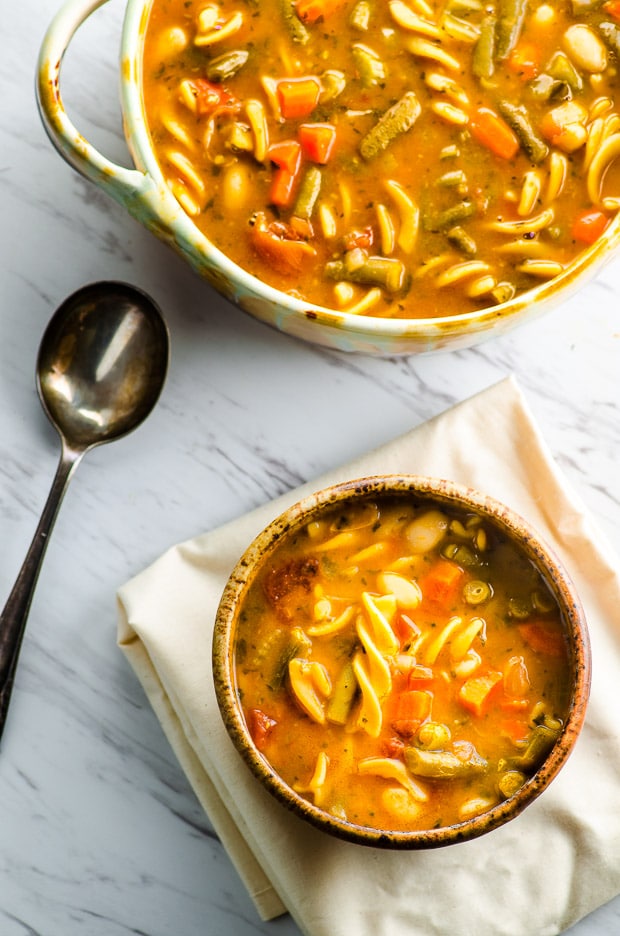 Is minestrone soup high carb?