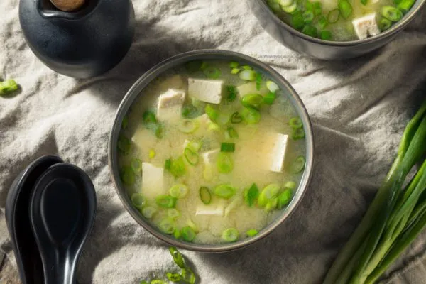 Is miso low calorie?