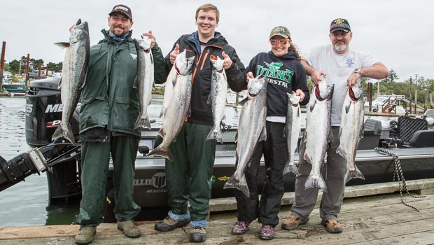Is ocean salmon fishing open in Oregon?