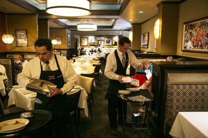 Is Ruth Chris closing in Chicago?
