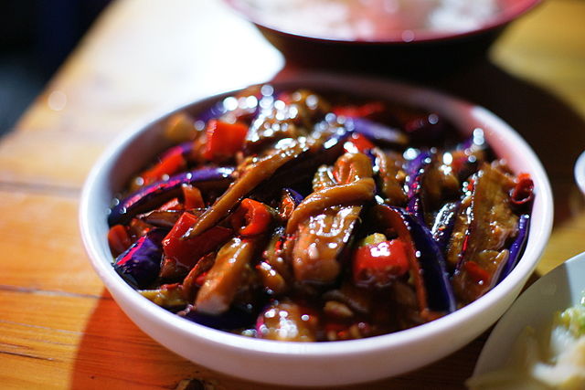 Is Yu Xiang Sauce spicy?
