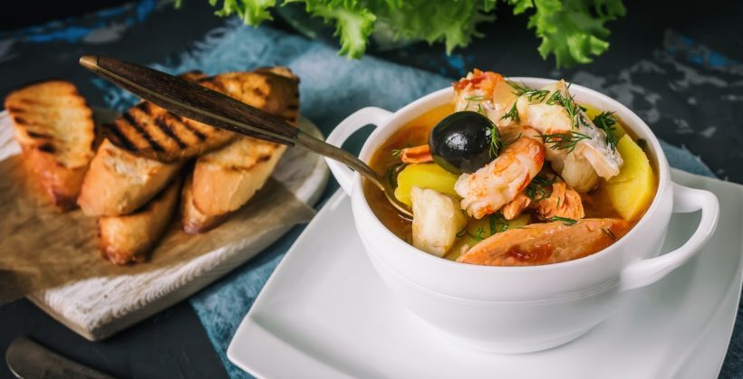 Où a été inventé la bouillabaisse ?