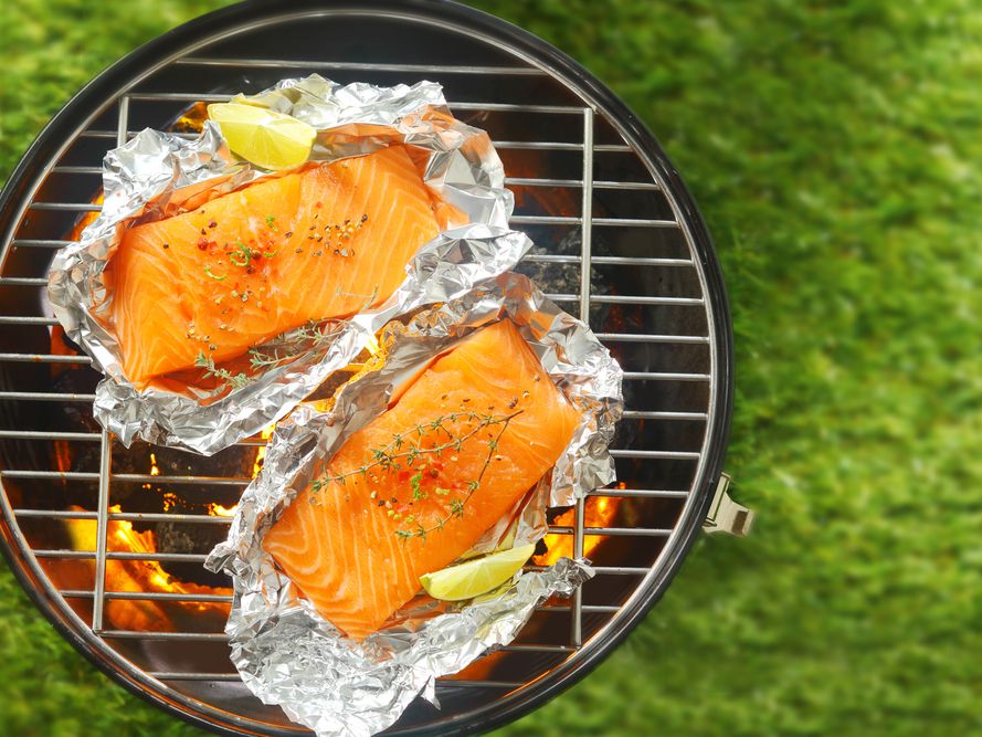 Should I use foil when grilling?