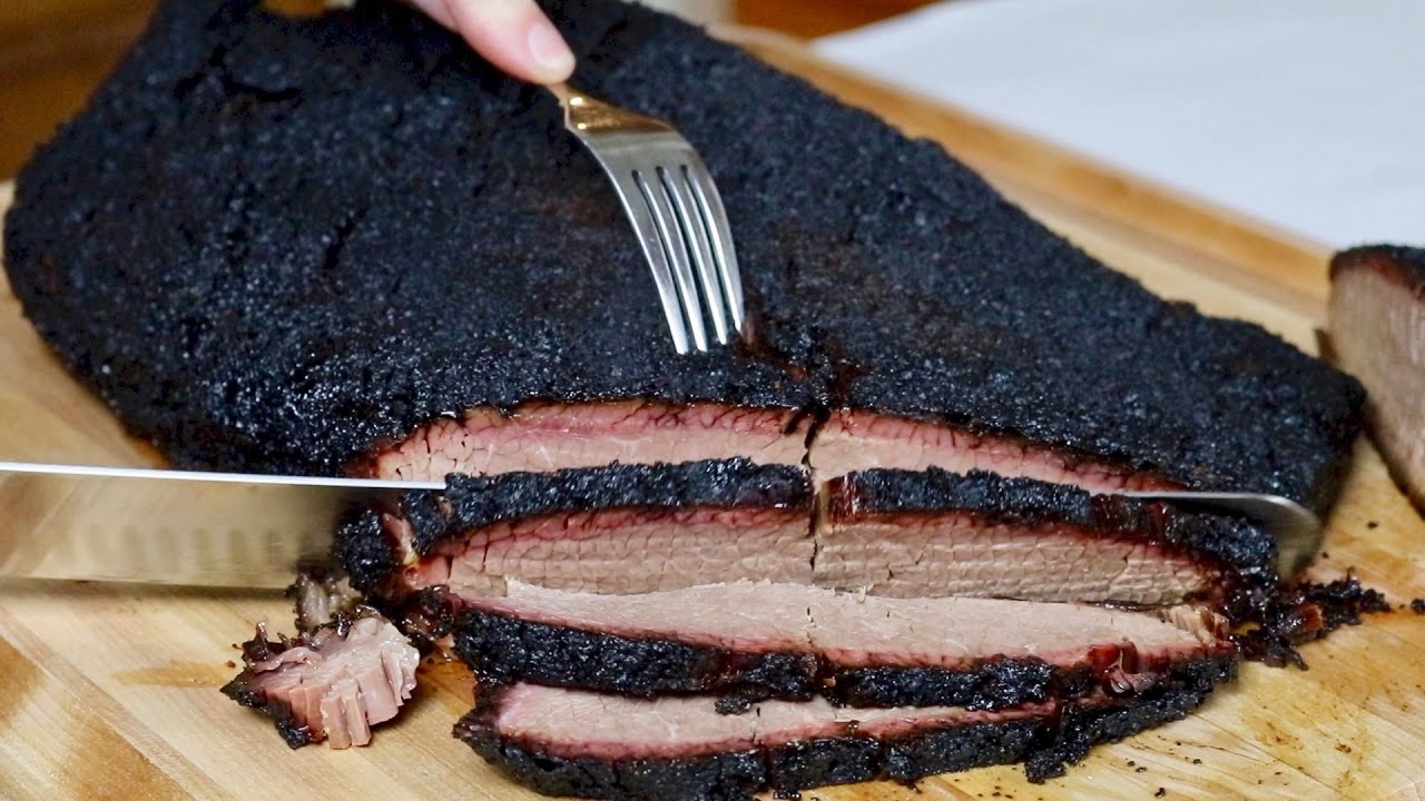 Should you sear a smoked brisket?