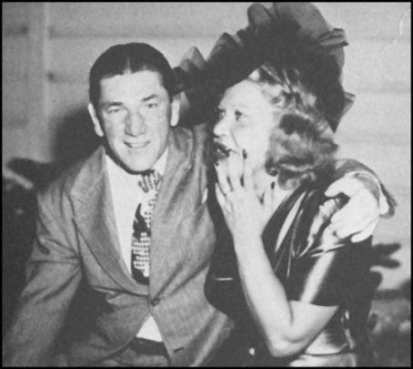 Was Shemp Howard married?