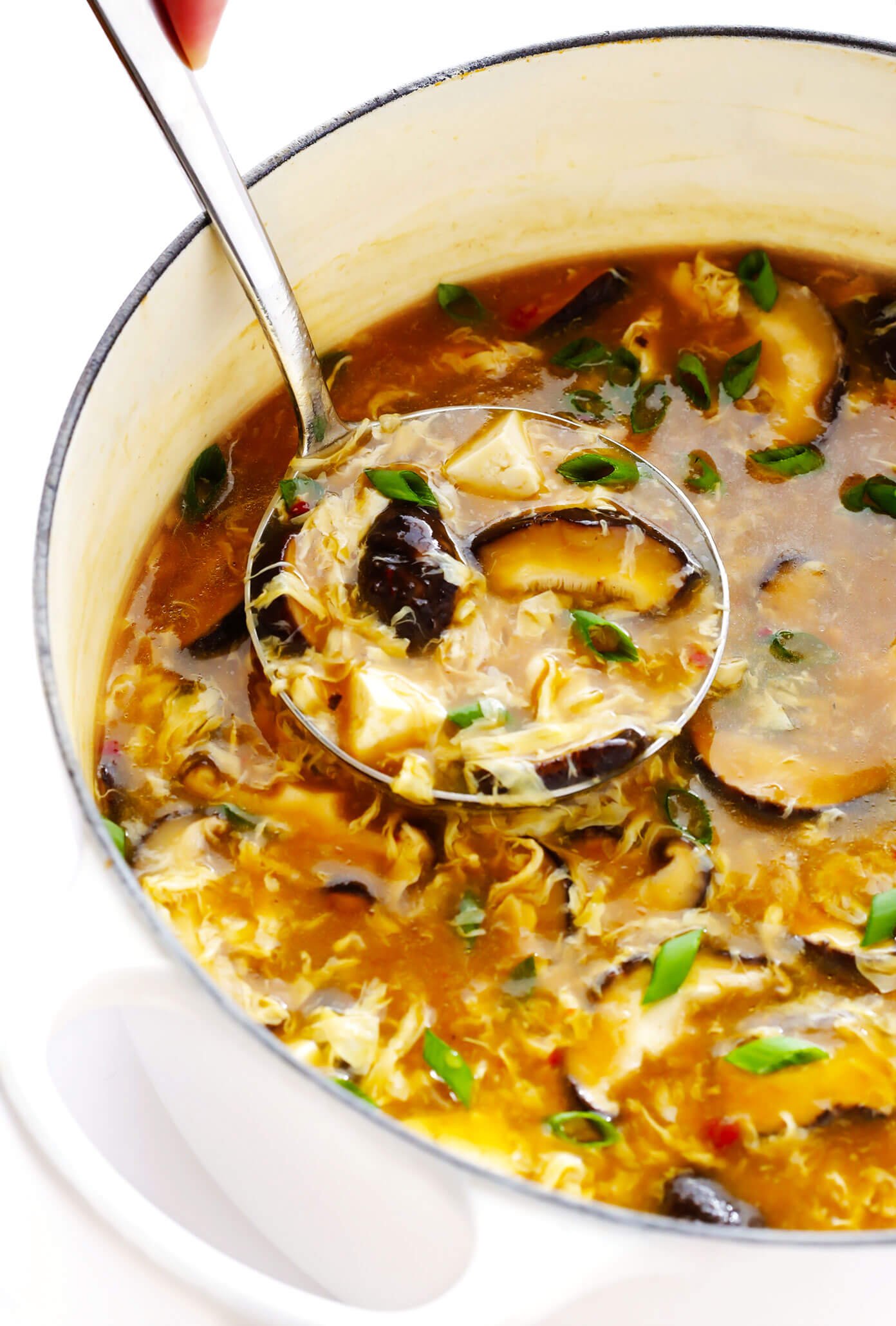 What are the benefits of hot and sour soup?
