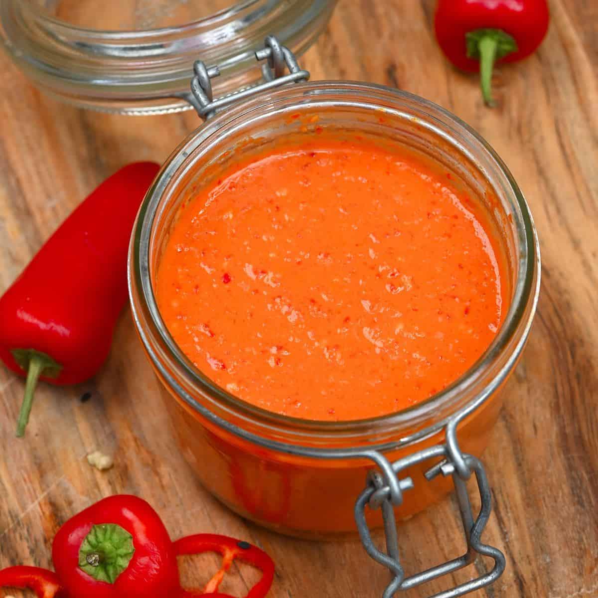 What is red chilli sauce made of?