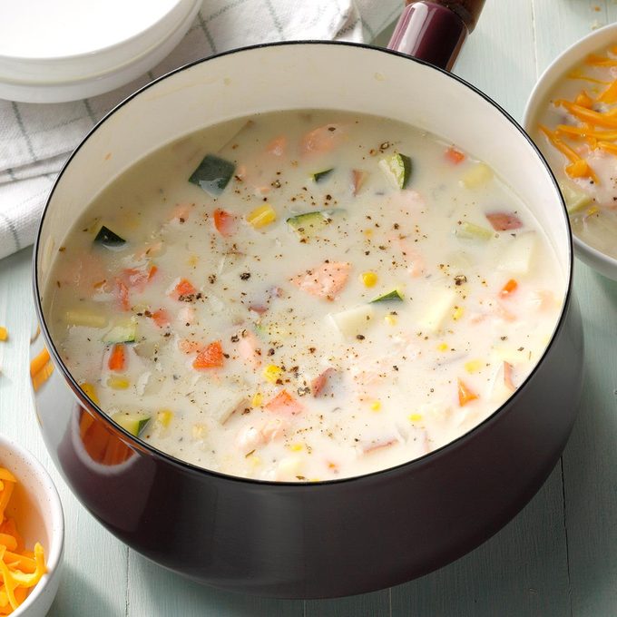 What is the difference between a cream soup and a chowder?