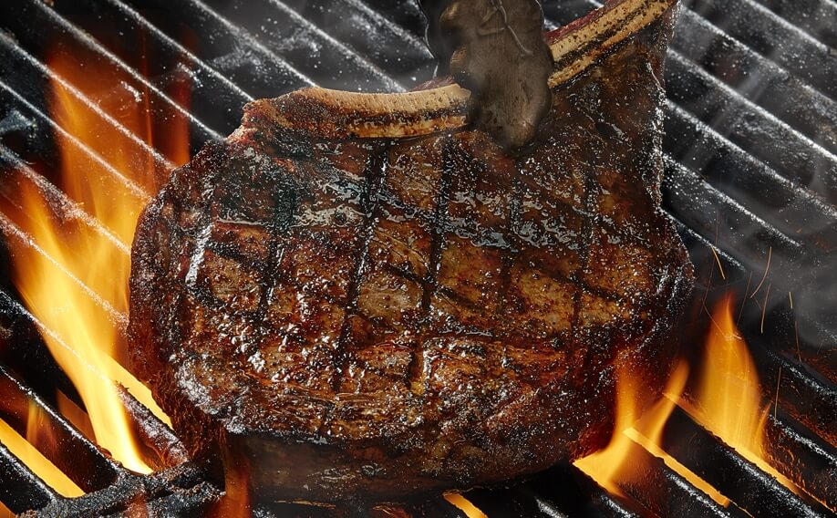 What is the difference between Outlaw ribeye and ribeye?