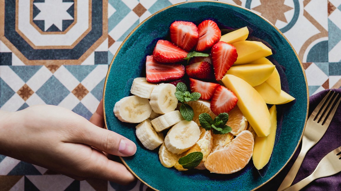 What is the healthiest fruit for breakfast?