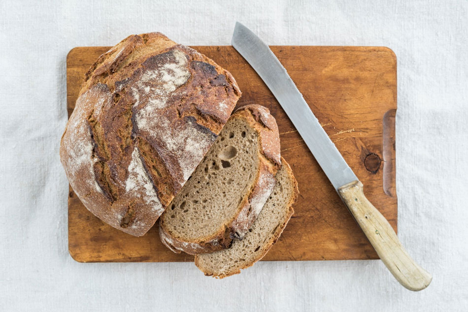 What makes sourdough bread last longer?