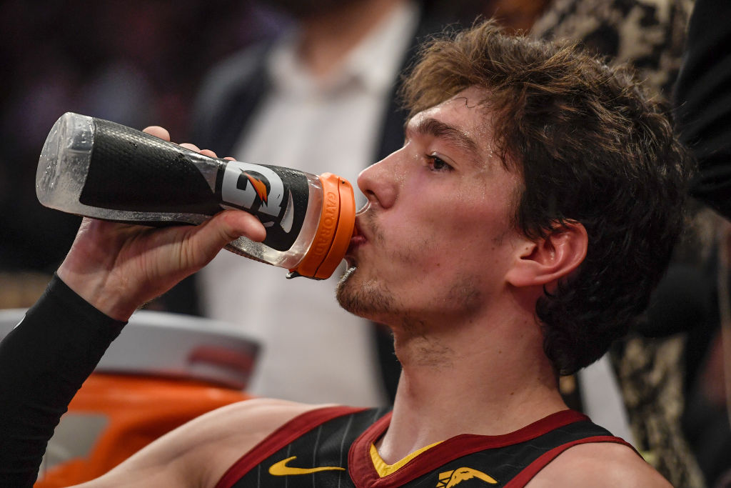 What should basketball players drink?