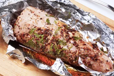 What temperature do you wrap a pork loin in foil?